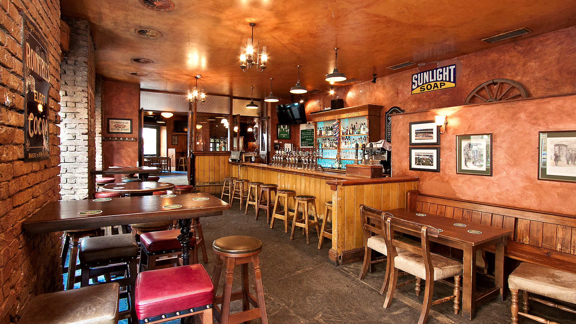 Flanagans Irish Pub Vienna | Irish Bar Vienna, Austria